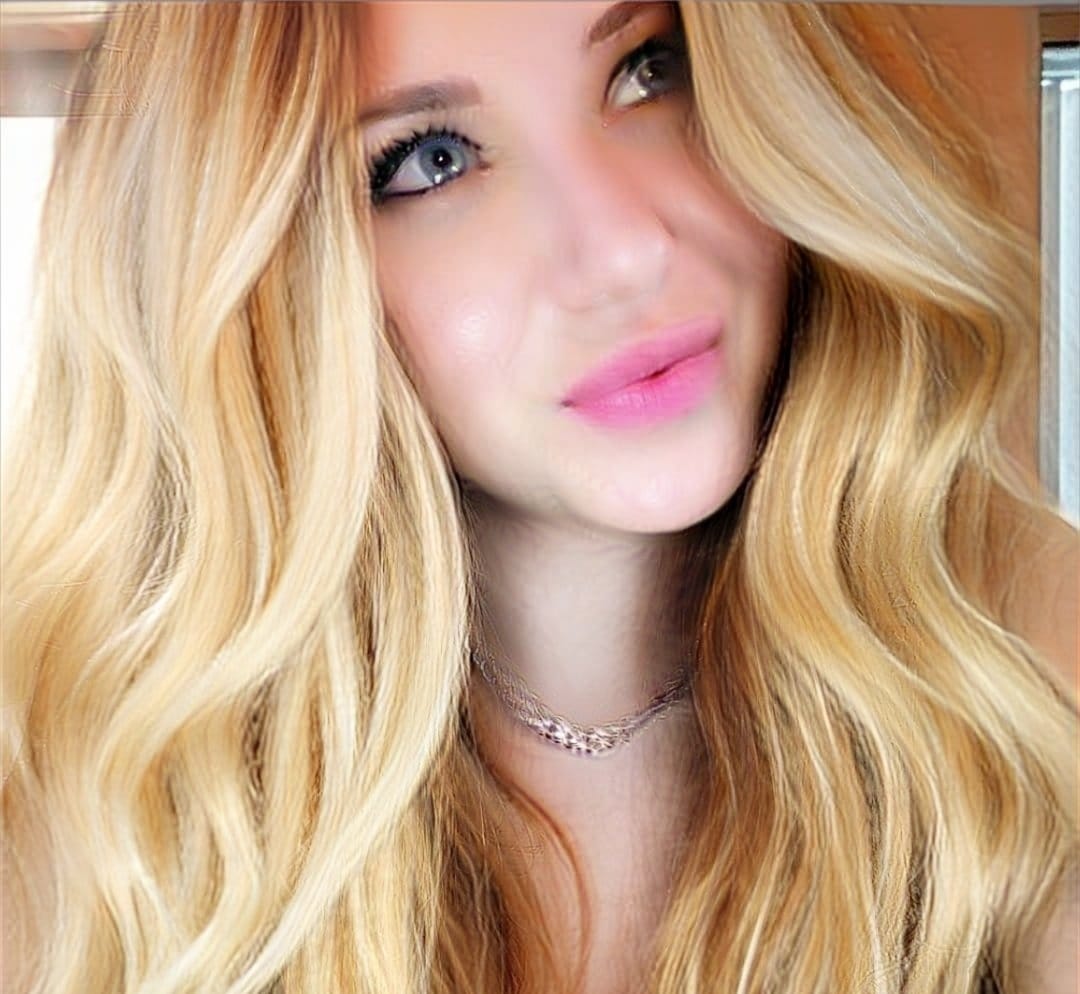 Megan Felt's Instagram, Twitter & Facebook on IDCrawl