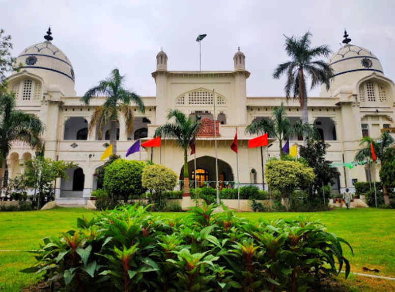 King Edward Medical University Logo DEPARTMENT OF COMMUNITY MEDICINE