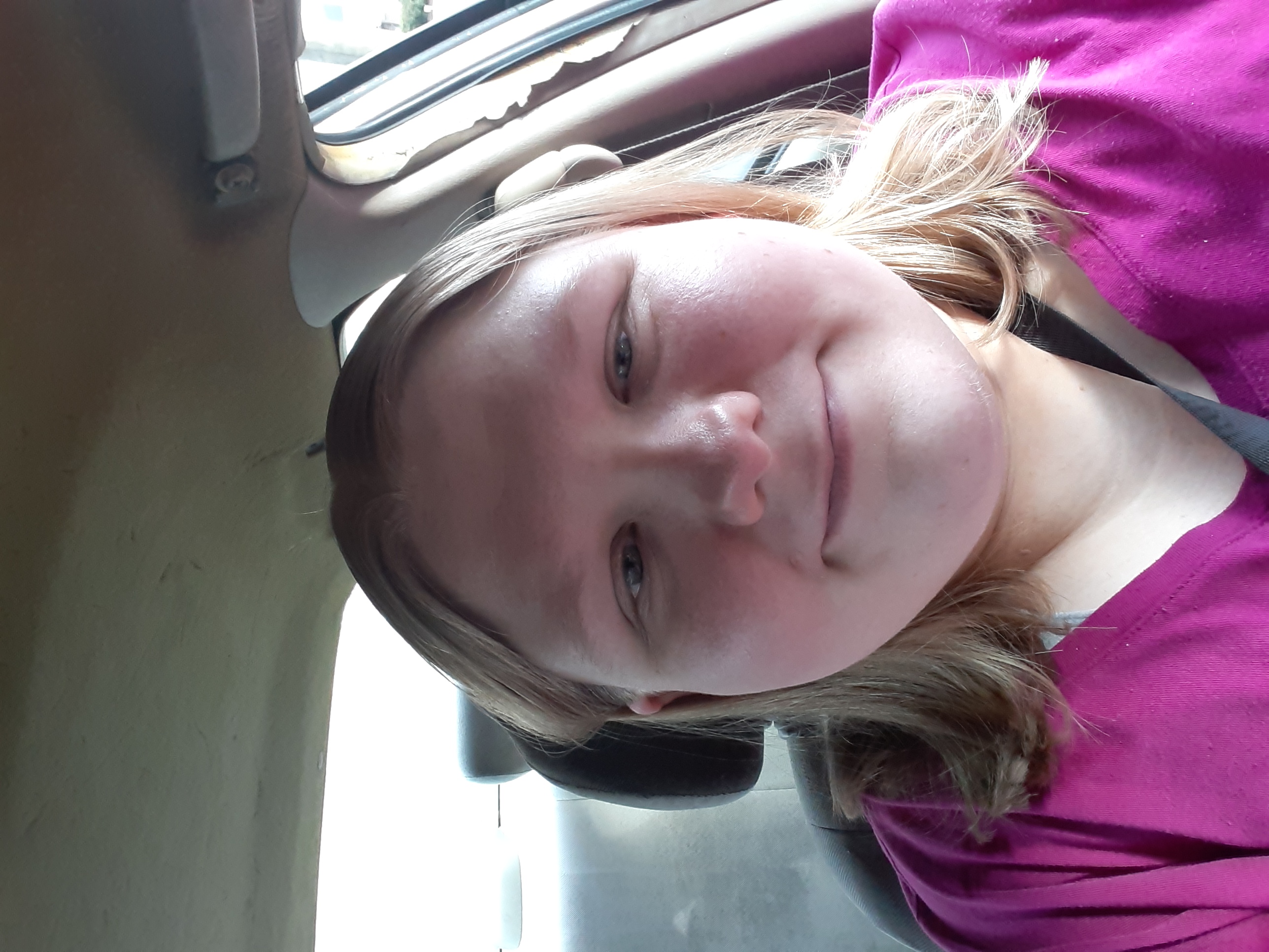 Stephanie Downard's Instagram, Twitter & Facebook on IDCrawl