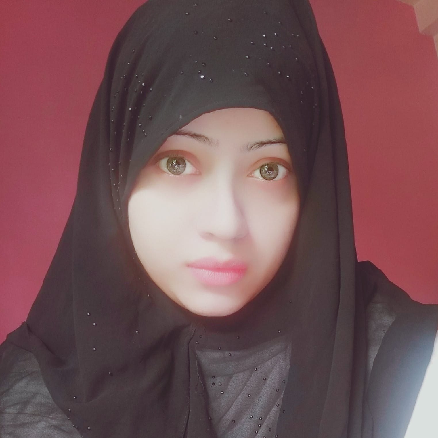 Sanayee Mahbob's Instagram, Twitter & Facebook on IDCrawl