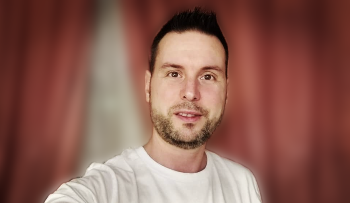 Victor Pastor's Instagram, Twitter & Facebook on IDCrawl