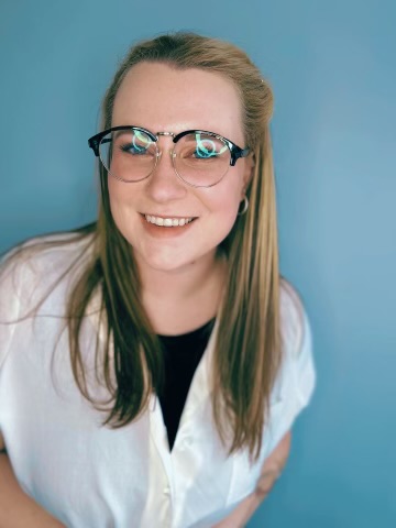 Stephanie Downard's Instagram, Twitter & Facebook on IDCrawl