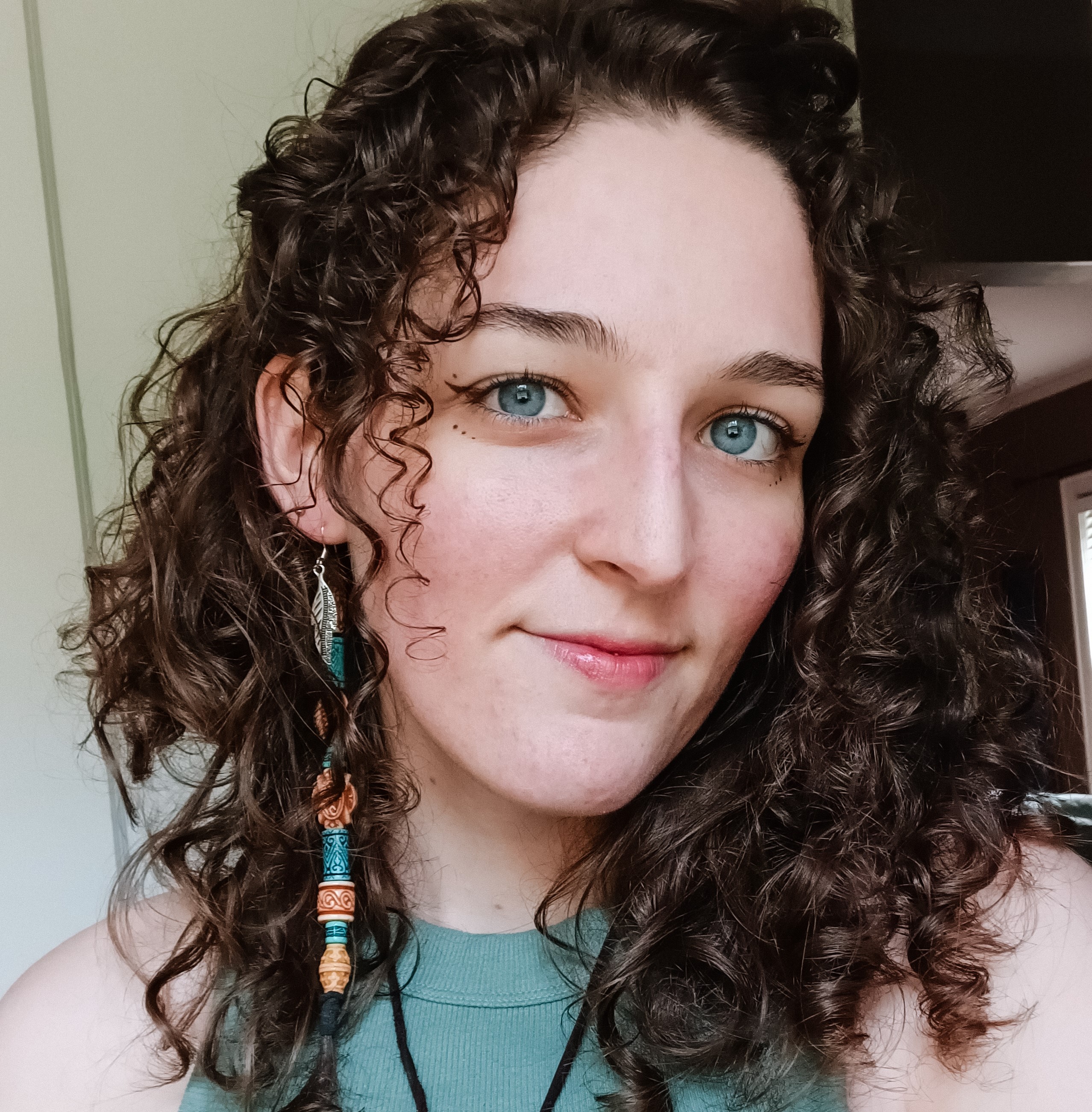 Laura Fuhrman's Instagram, Twitter & Facebook on IDCrawl