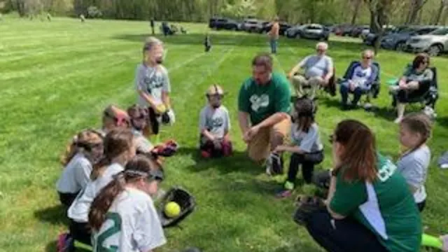 Cloverleaf Girls Softball Association