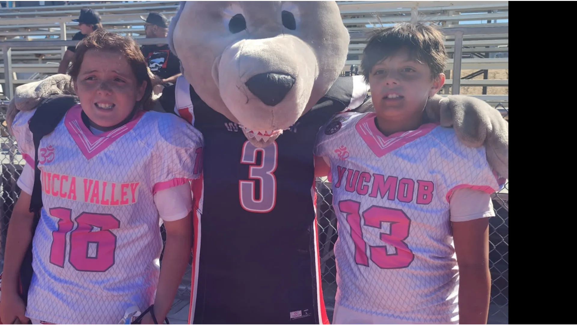 Yucca Valley Lobos Youth Football and Cheer