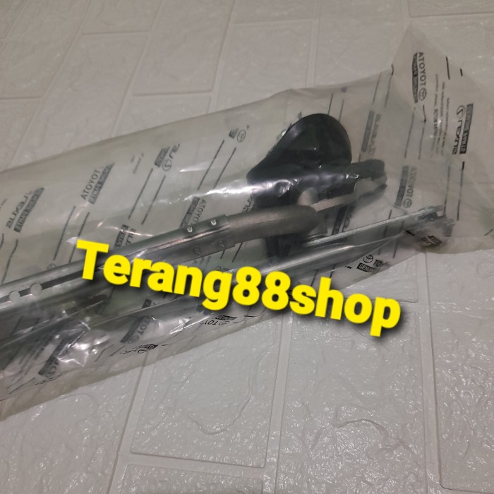 Jual Wiper Link Assy Toyota Kijang Innova Asli (Kode 010)) di Seller ...