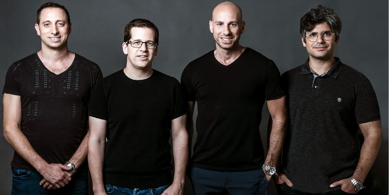 JLL announces strategic acquisition of Skyline AI | JLLT