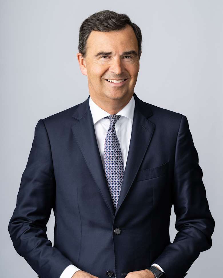 Global leadership - About JLL | JLL Southeast Asia