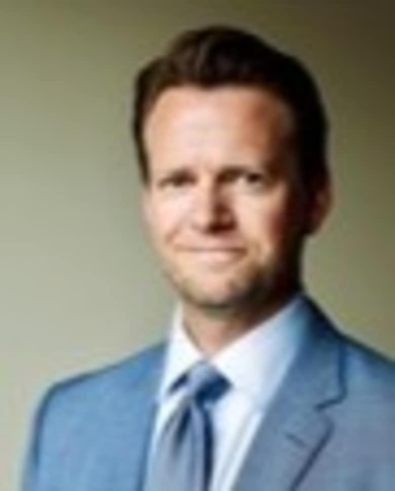 Jeff Pew | Director, Capital Markets | United States
