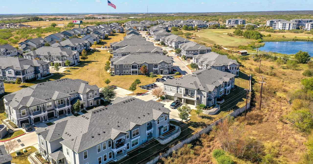 Briggs Ranch Portfolio - Properties for Sale | US | JLL