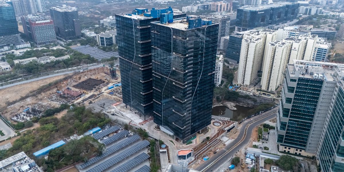 Phoenix Business Hub - Tower 1 - Office/Commercial For Rent | JLL - IN