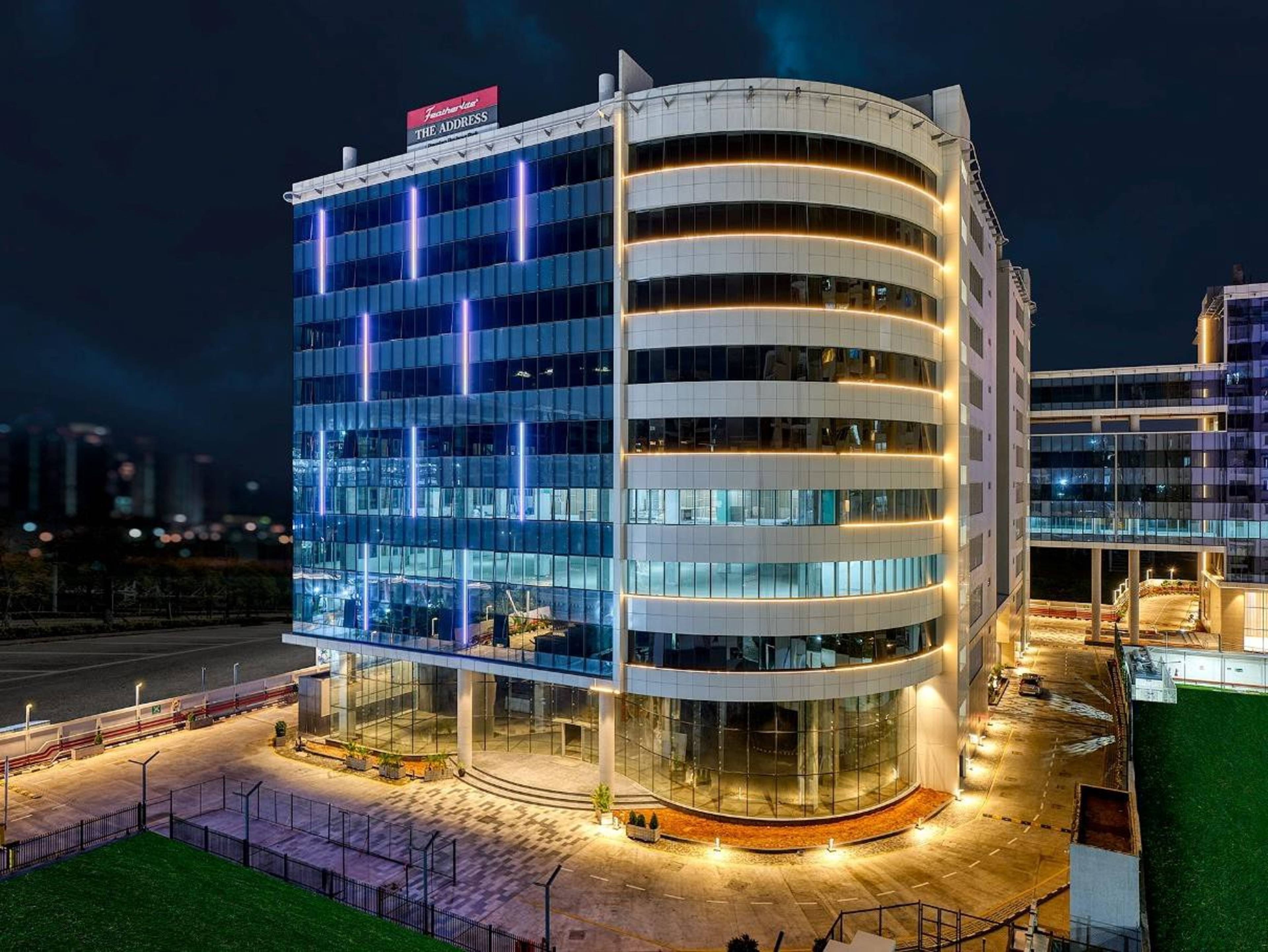 Featherlite The Address - Tower B, 200 ft Radial Road | JLL Properties - IN
