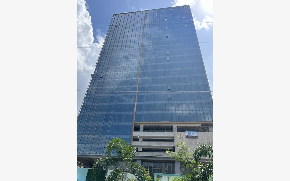 RMZ Spire - Tower 100 | Plot No 14&15, Phase 2, | Hyderabad Office ...