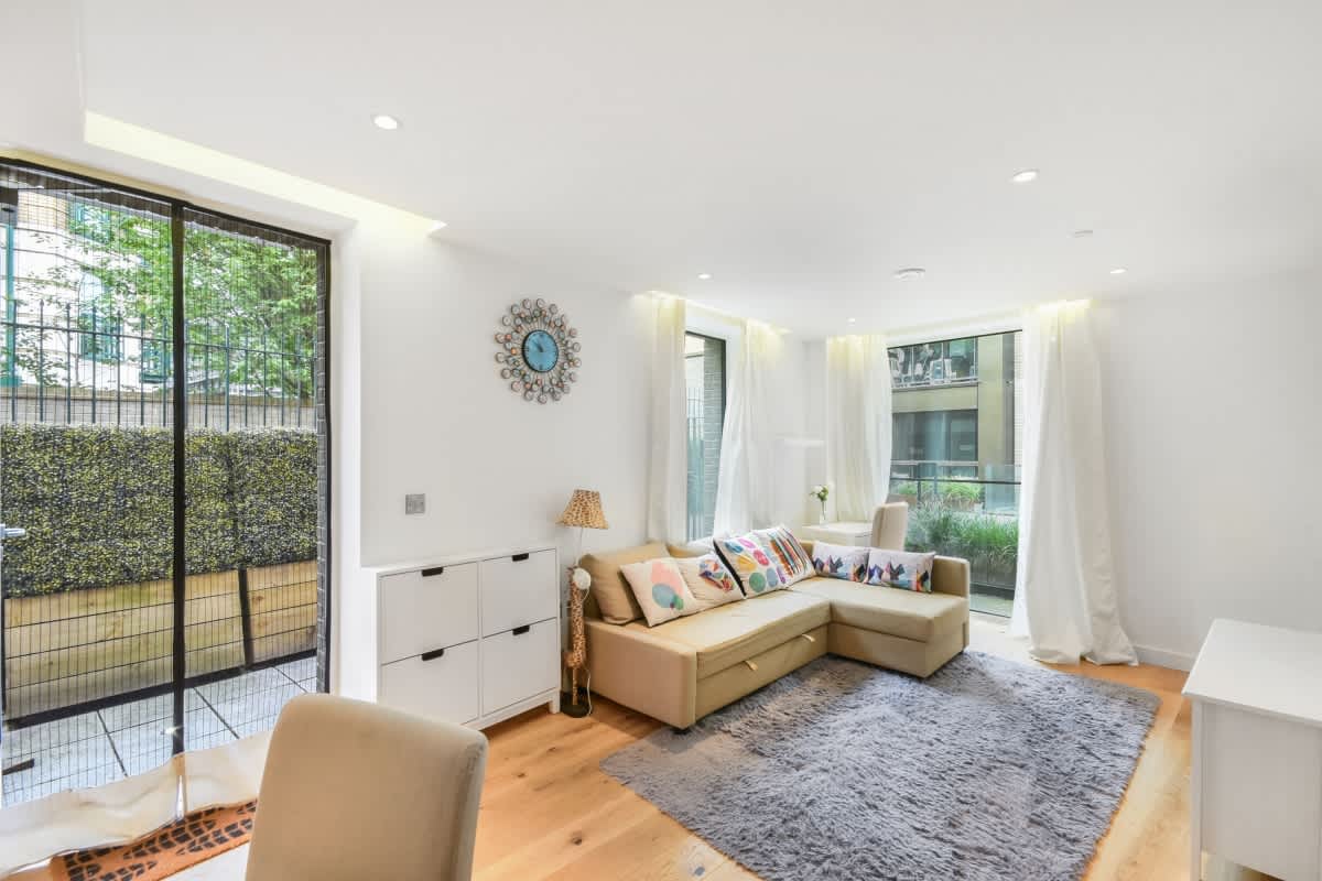 Residential Properties to rent and for sale in the UK | JLL