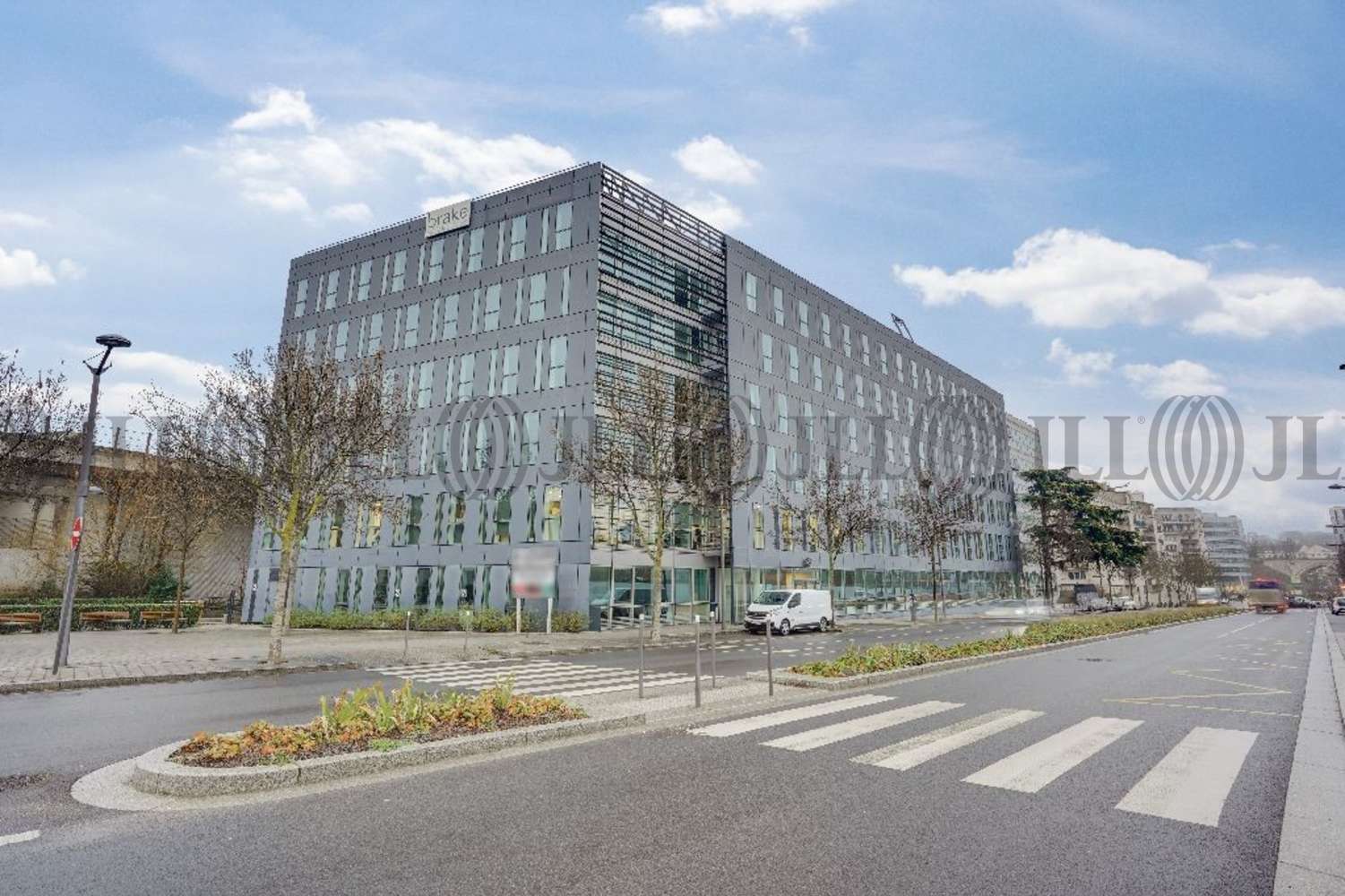 bureaux à louer - CARNOT PLAZA 91300 Ile-de-France MASSY (29312) | JLL ...