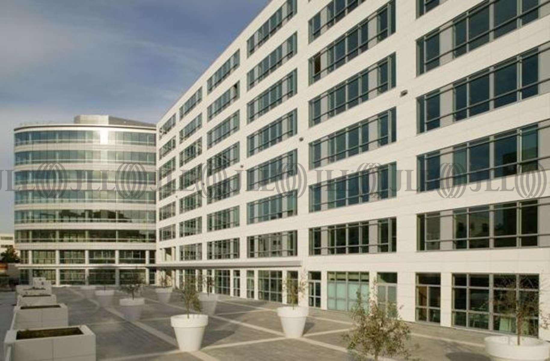 Bureaux à louer LE COROSA 92500 RUEIL MALMAISON 29182 | JLL