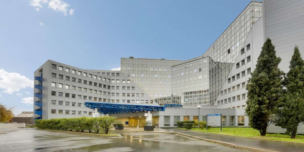 bureaux à louer - LE CHARLEBOURG 92700 Ile-de-France COLOMBES (50450 ...