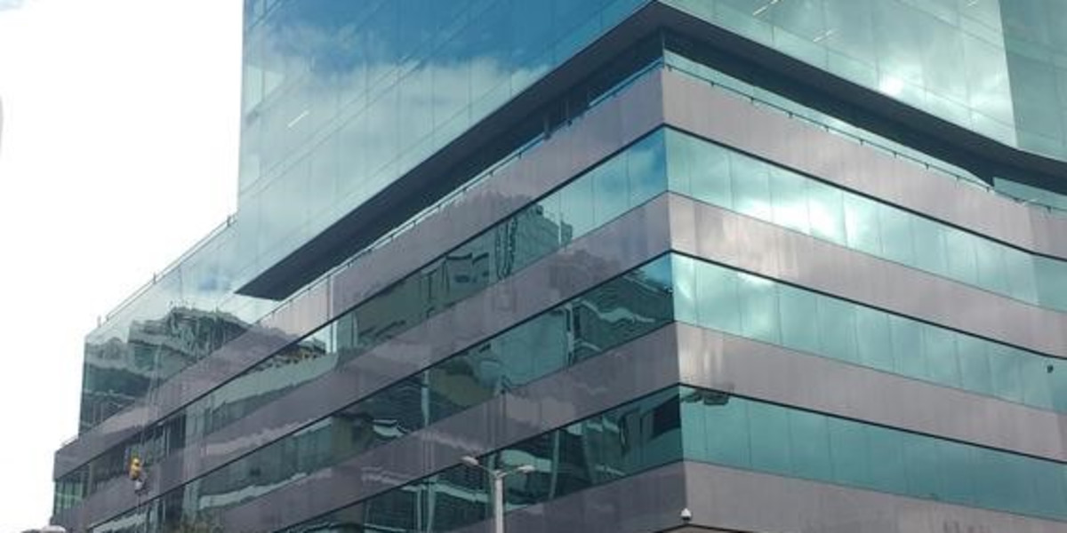 Torre EAR Calle 100 Oficinas disponibles, | JLL Propiedades - CO