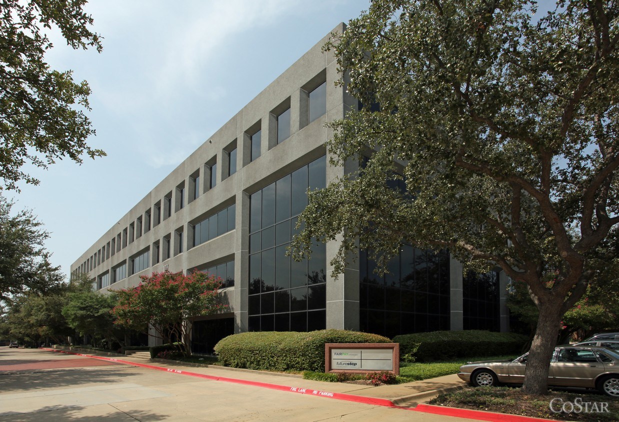 About Townhomes of Addison - Townhomes of Addison