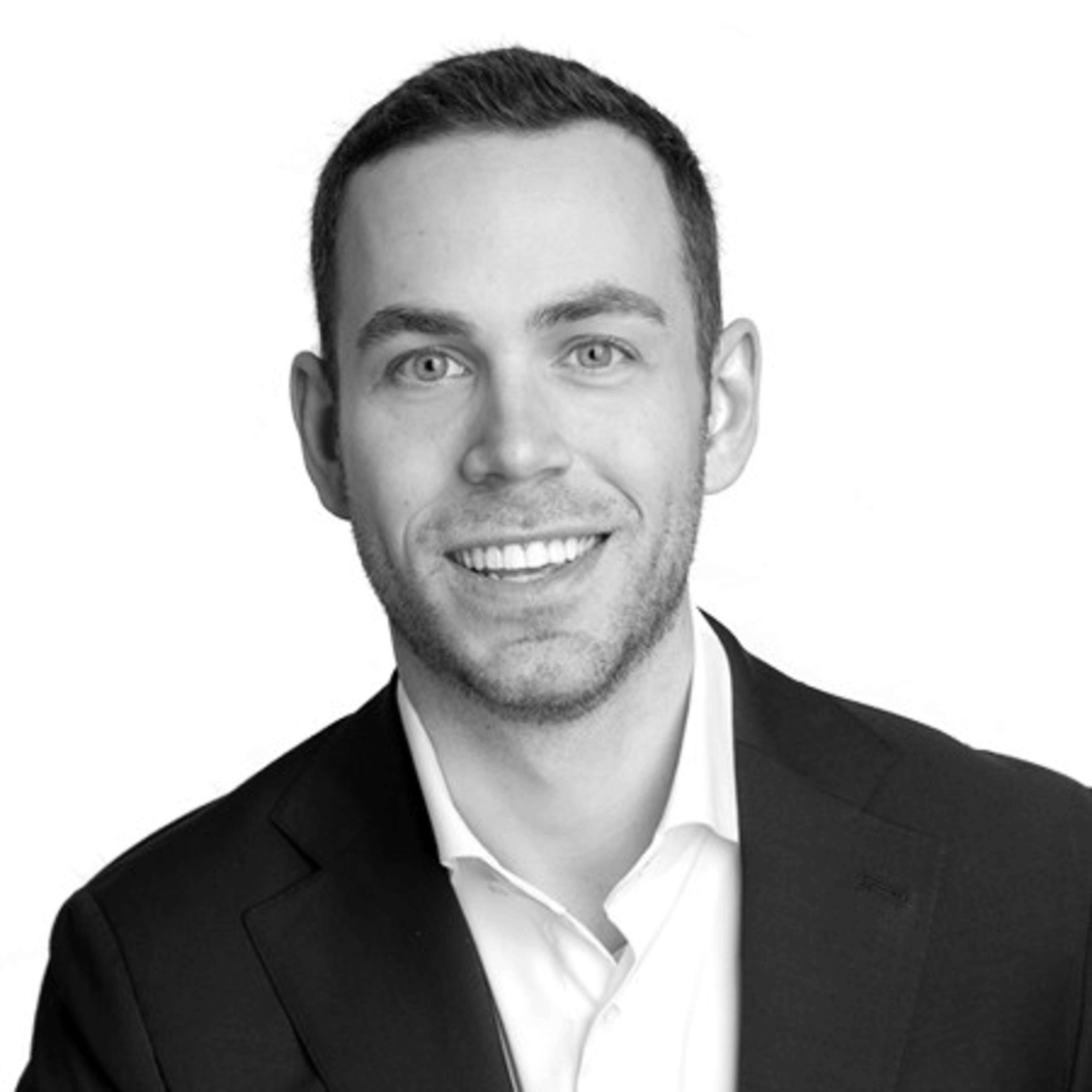 96 Mowat Ave | JLL Properties - CA