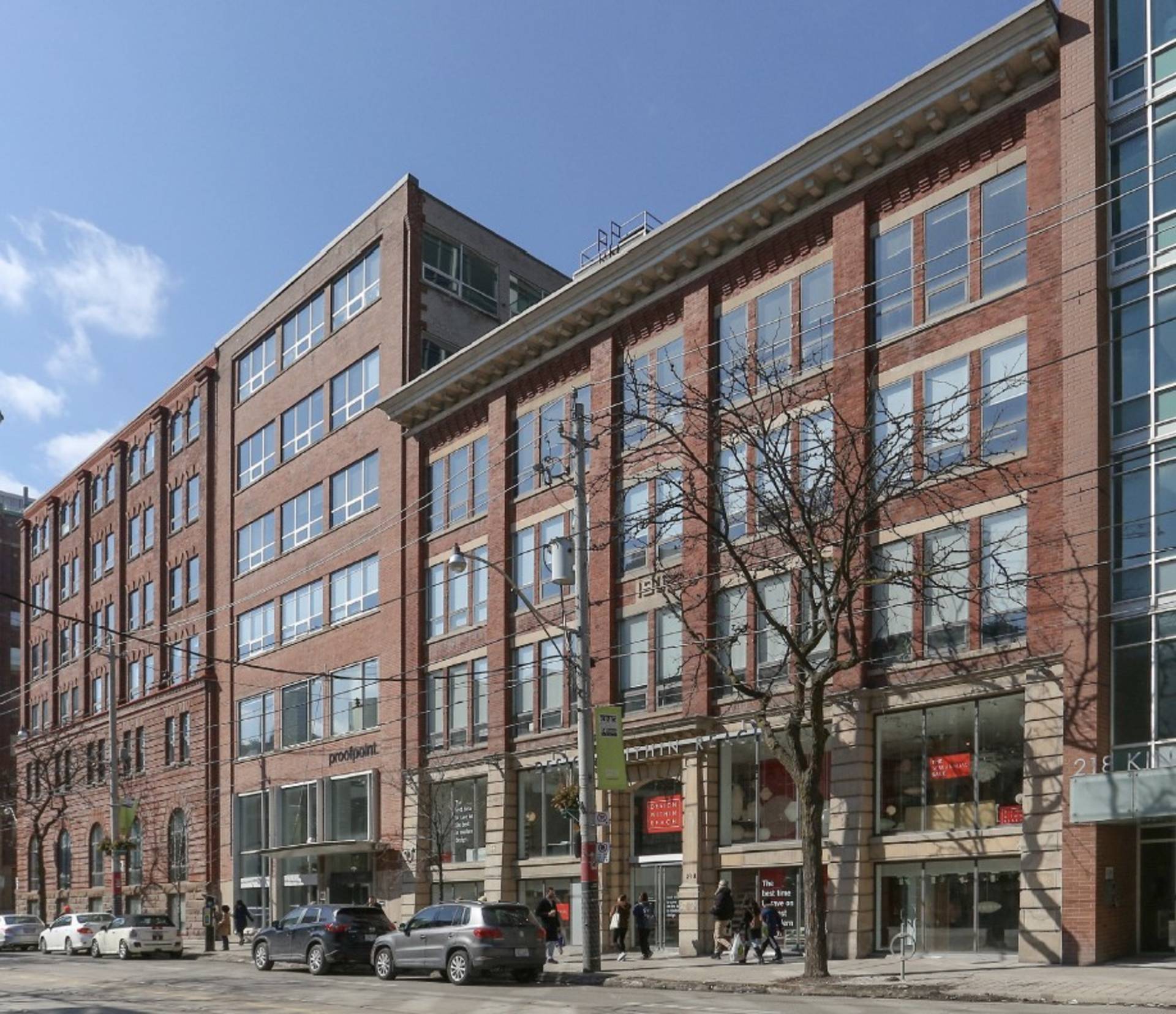 210 King St E | JLL Properties - CA