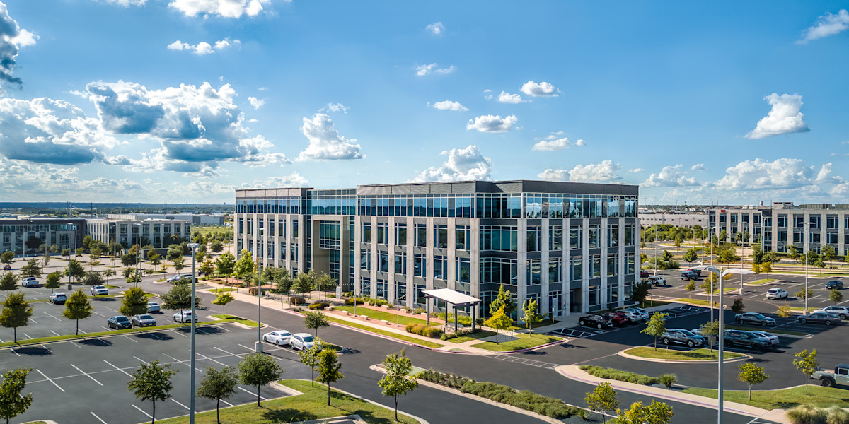 Parmer 3.4, 13813 Center Lake Drive | JLL Properties - US