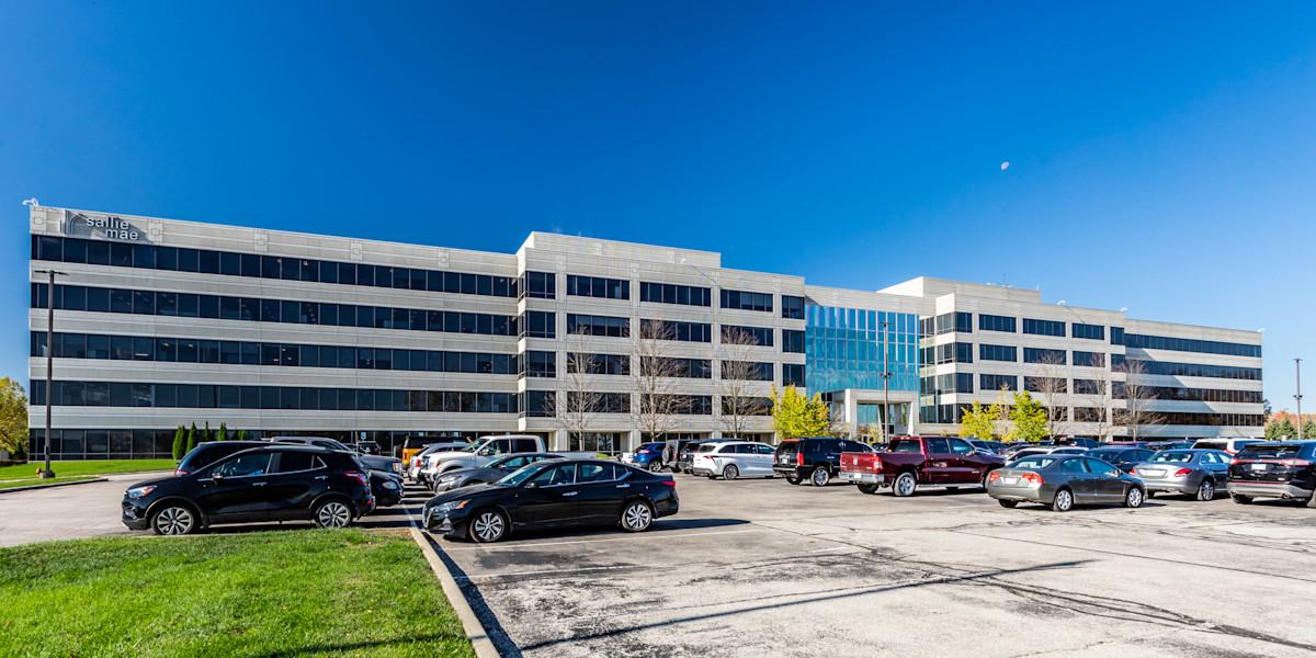 8425 Woodfield Crossing Blvd - Office For Lease | JLL