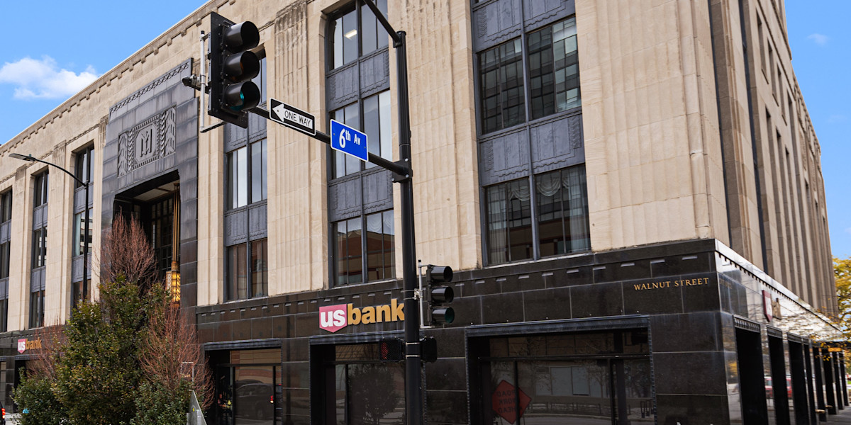 US Bank Building, 520 Walnut St | JLL Properties - US