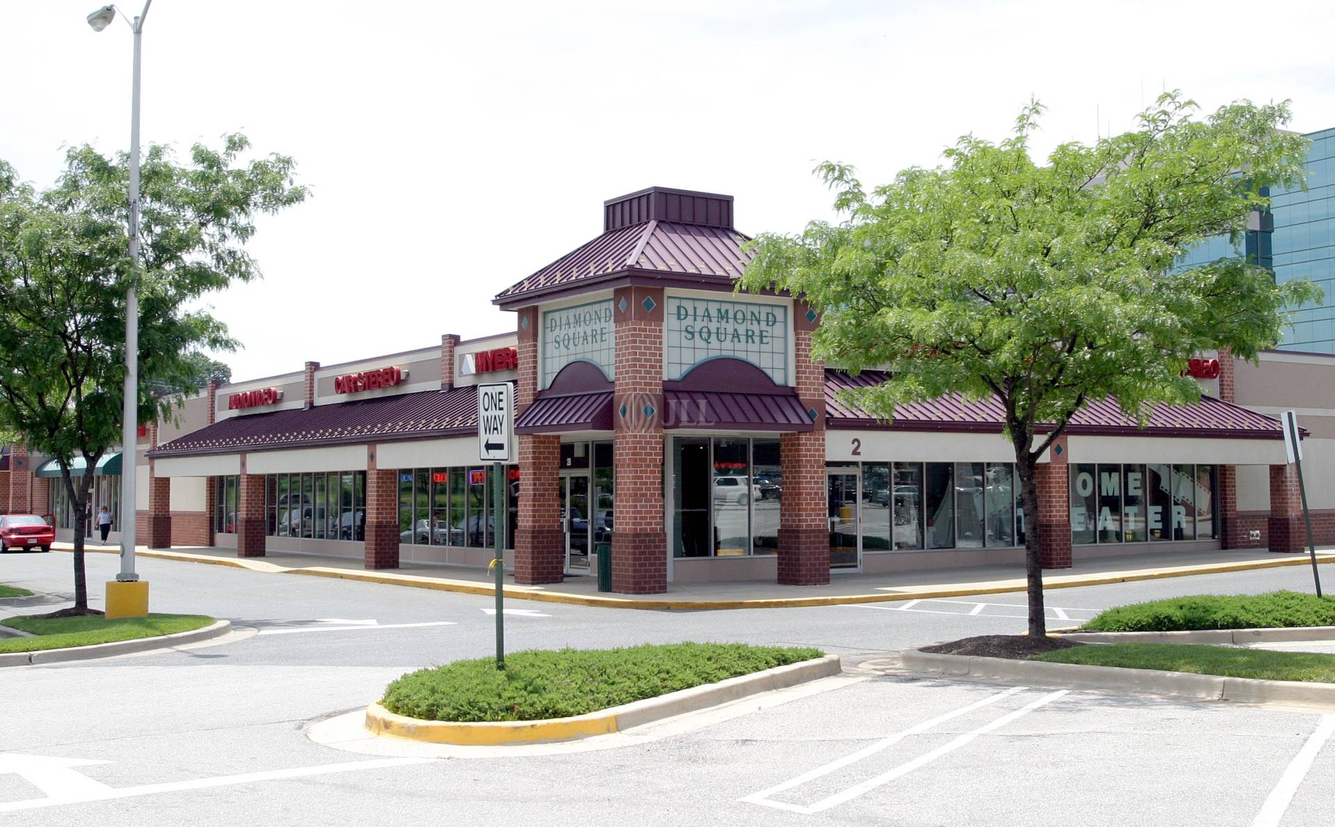 Diamond Square, 46-78 Bureau Dr | JLL Properties - US