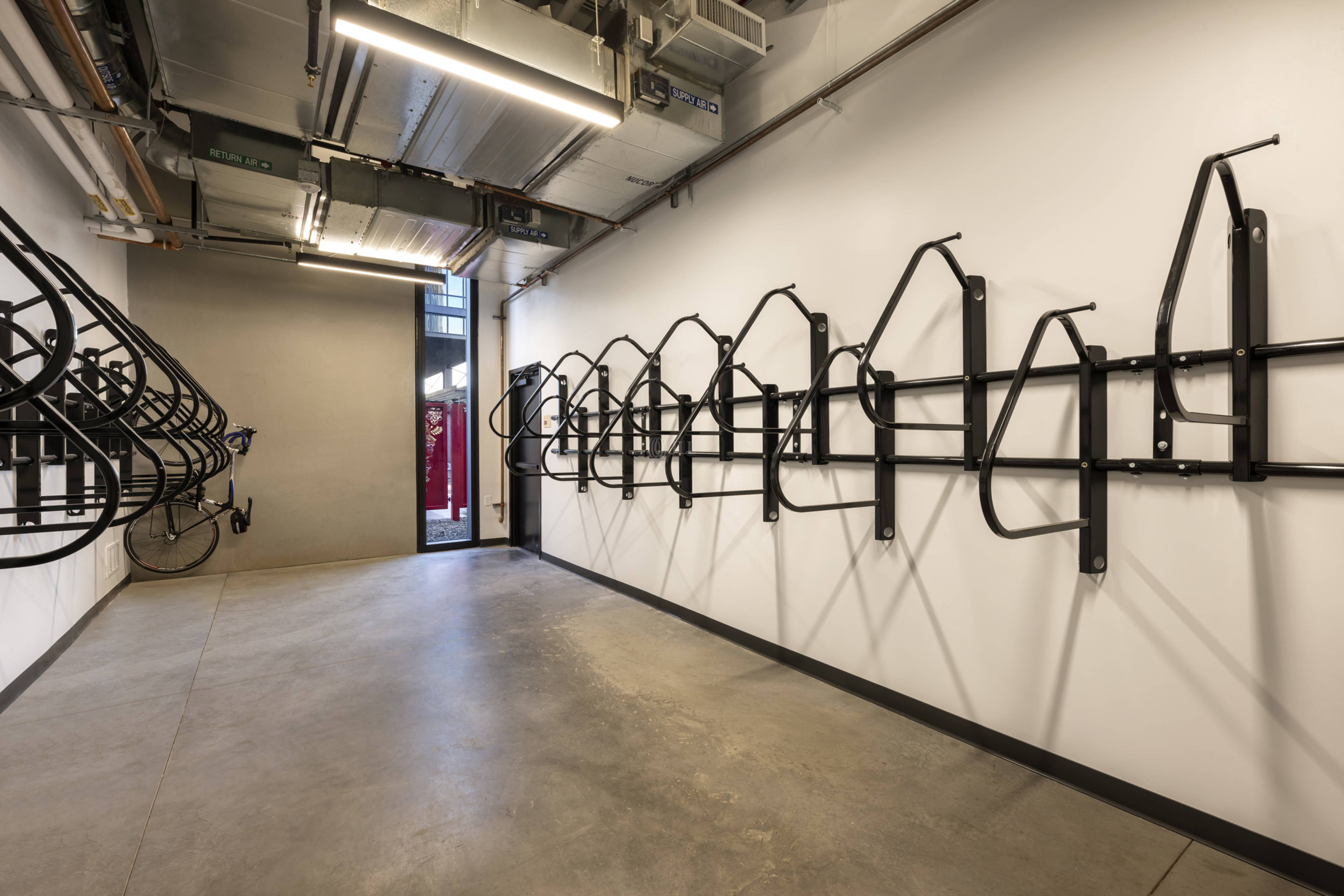 The Beam on Farmer, 433 S Farmer Ave | JLL Properties - US