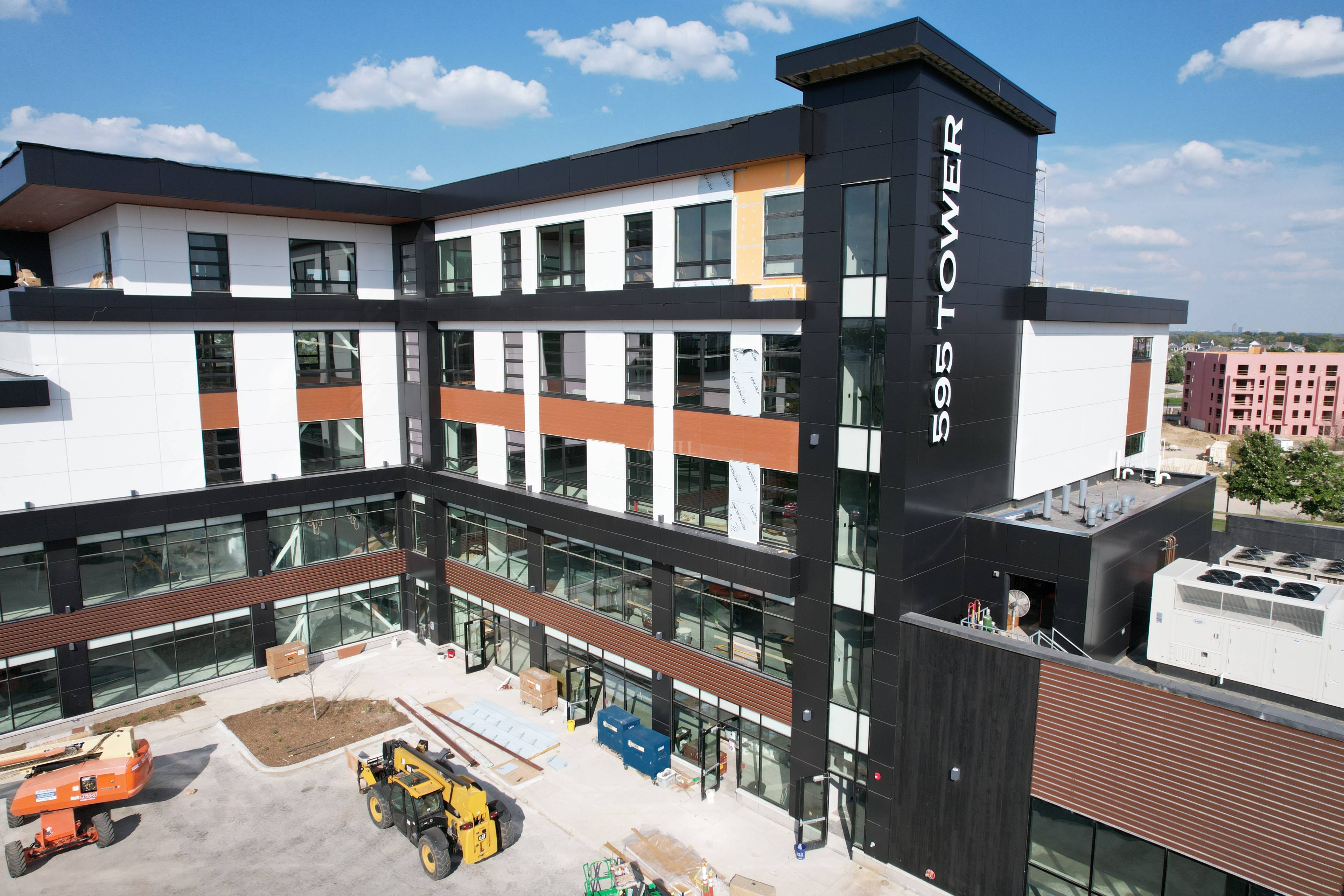 595 Tower, 595 S 60th St | JLL Properties - US