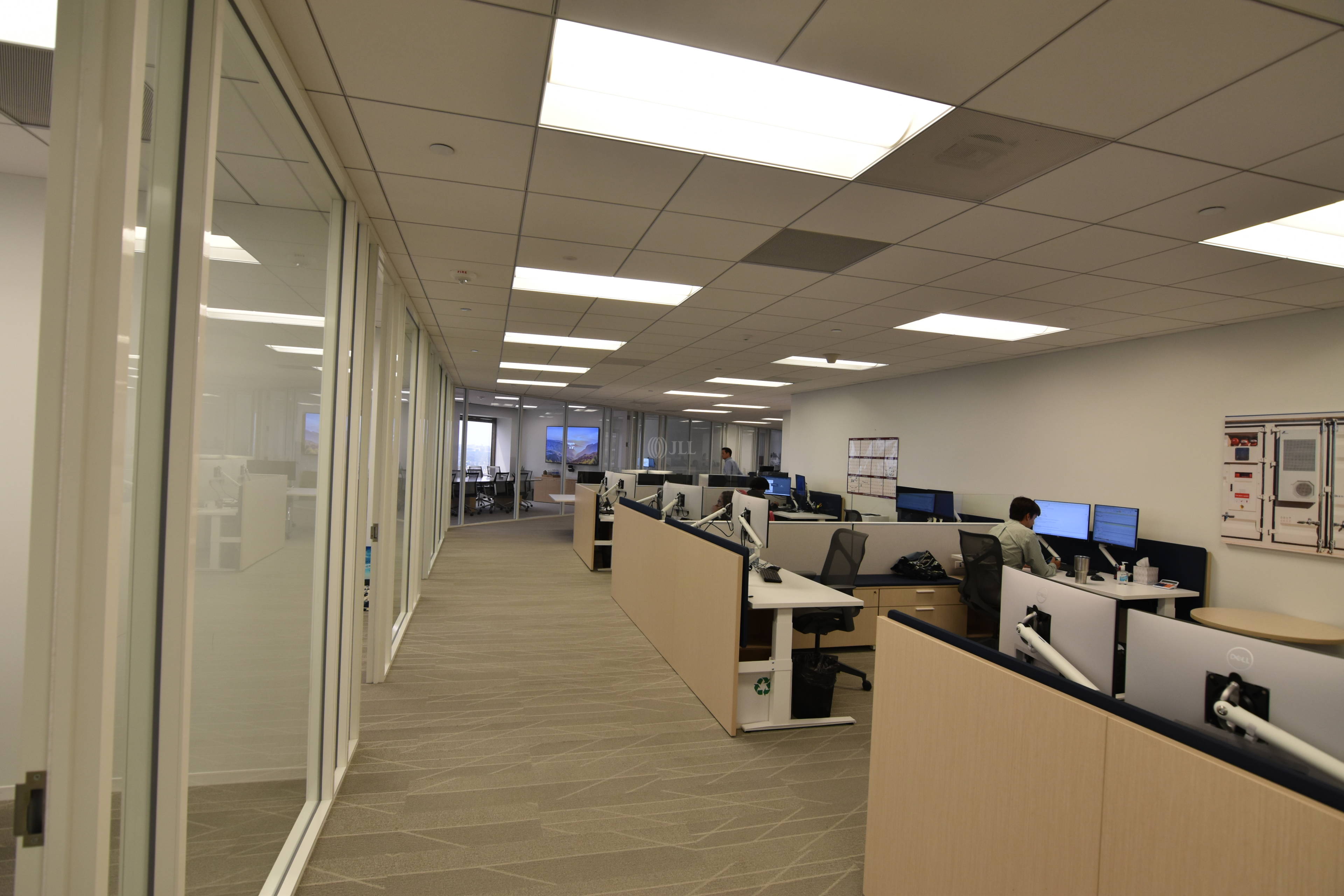 Three Allen Center, 333 Clay St | JLL Properties - US