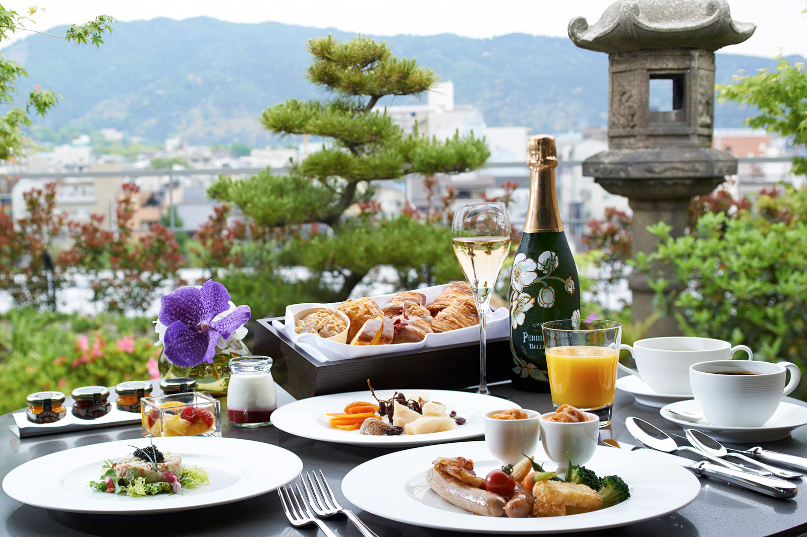The Ritz-Carlton Kyoto | Japan National Tourism Organization (JNTO)
