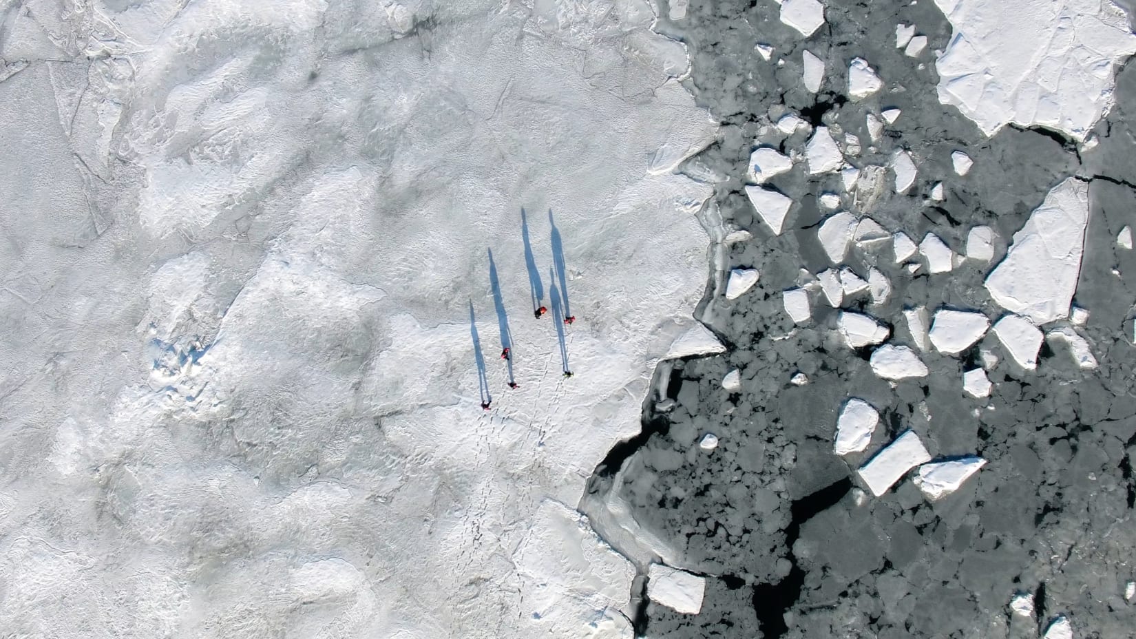 Walk on Drift Ice | National Parks of Japan