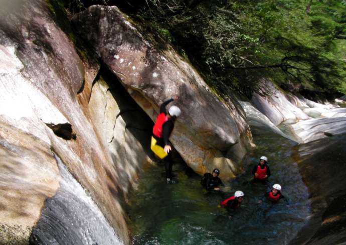 Fujigawachi Valley Canyoning