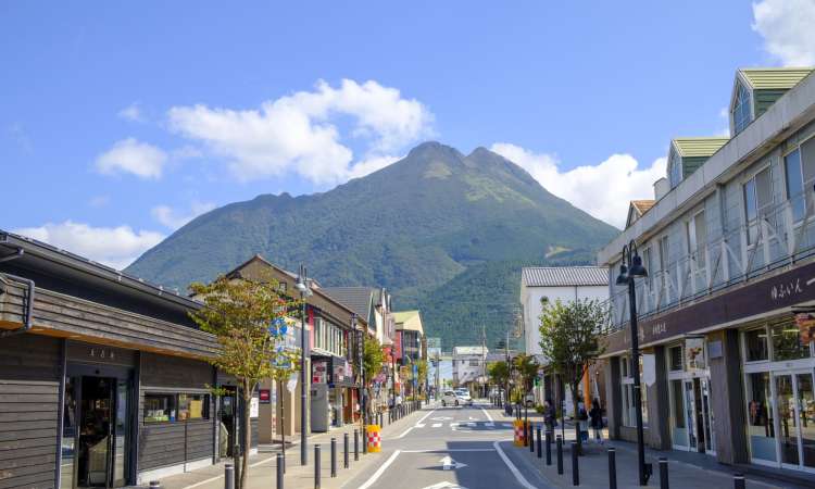 เมืองยุฟุอิน (Yufuin) ที่น่าหลงใหล