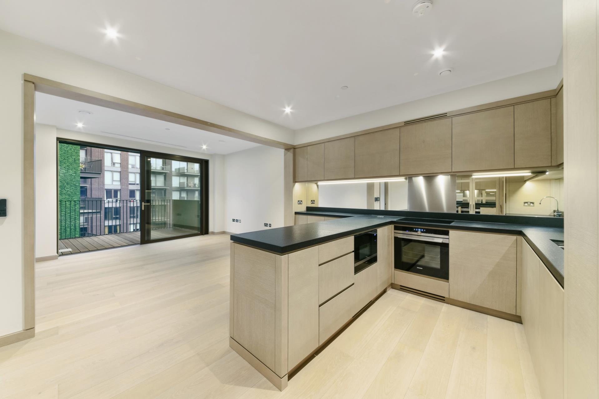 Legacy Building 2520039 | JOHNS&CO