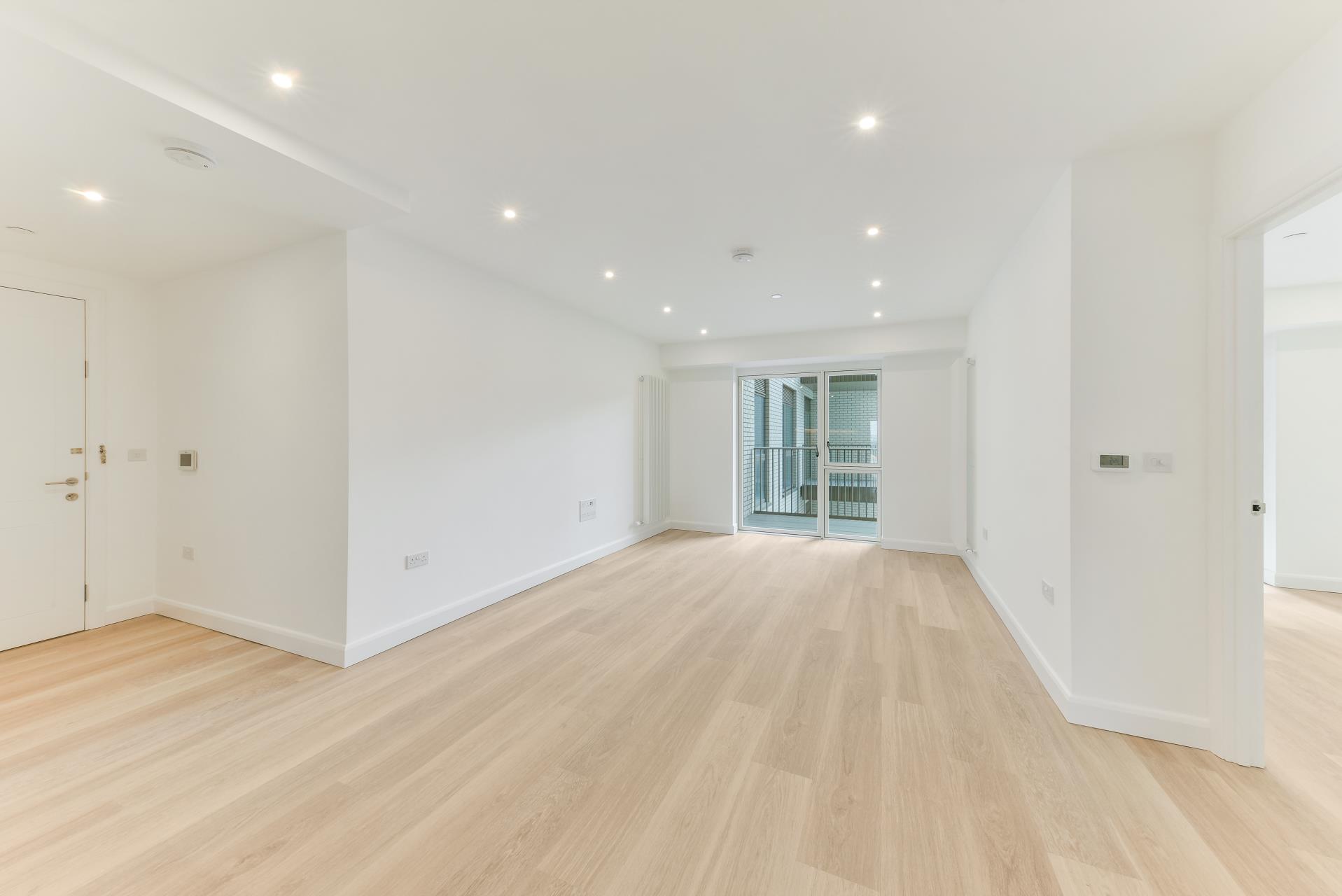 Botanist House 2637918 | JOHNS&CO