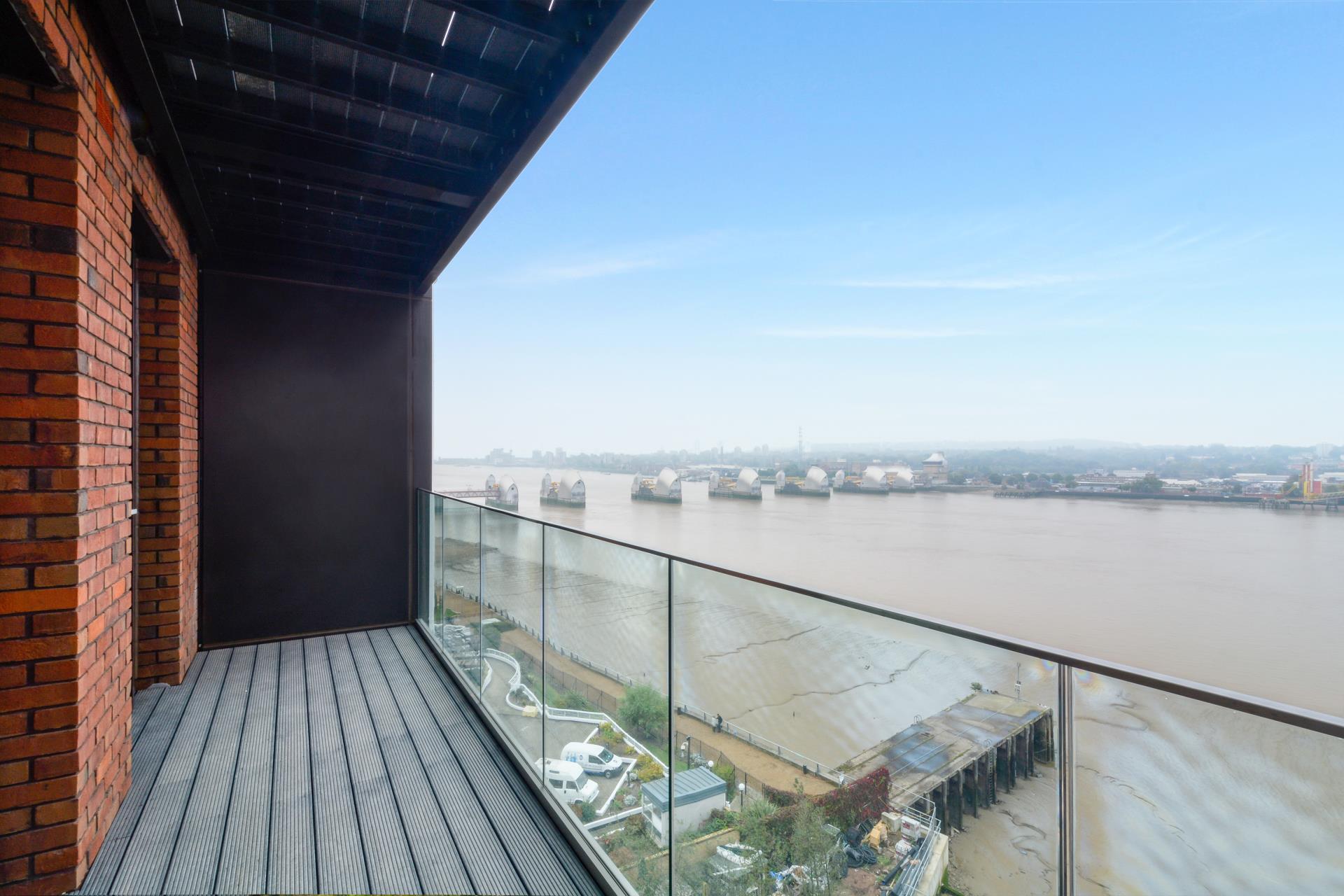 Summerston House 2372237 | JOHNS&CO
