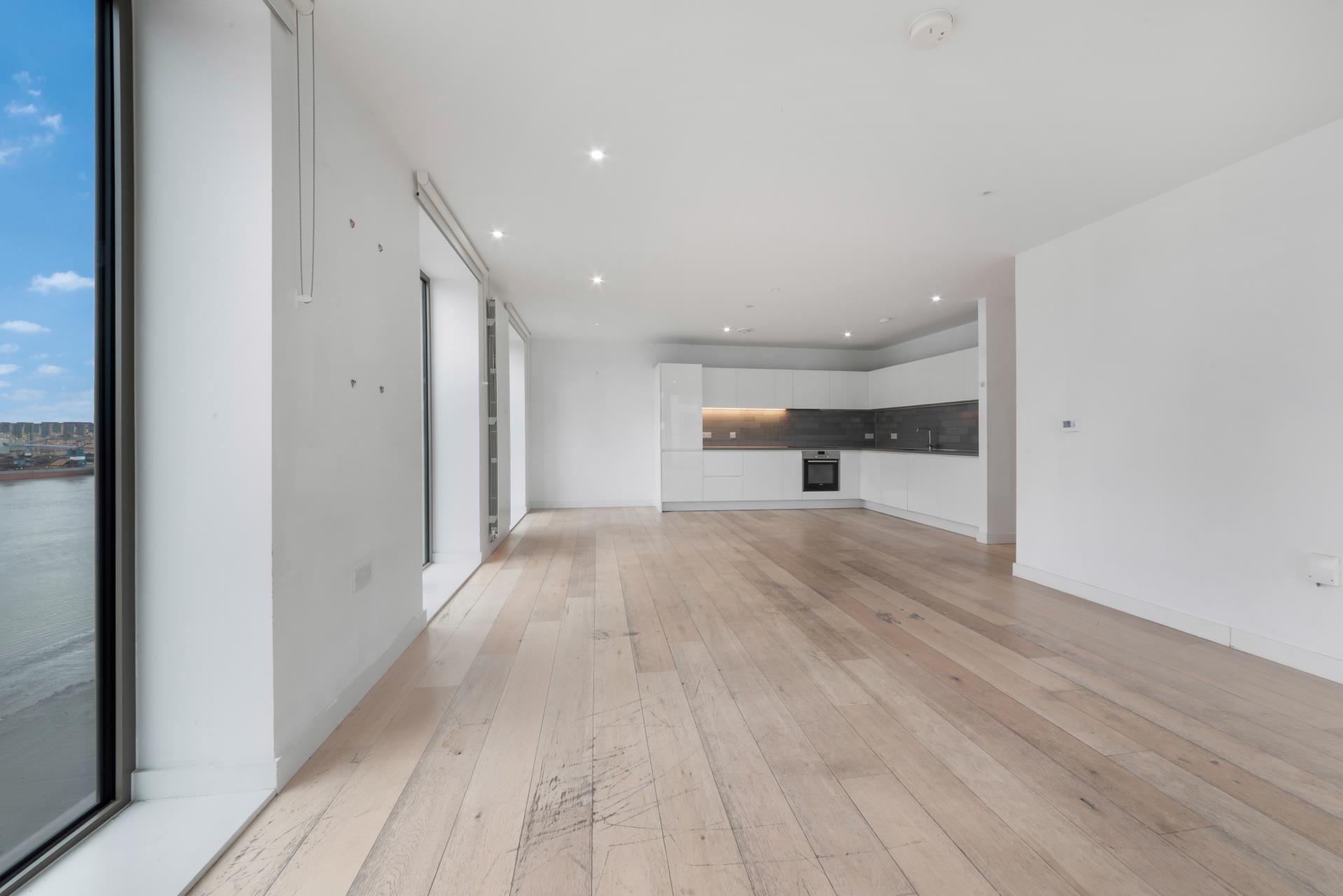 Kelson House 2404707 | JOHNS&CO