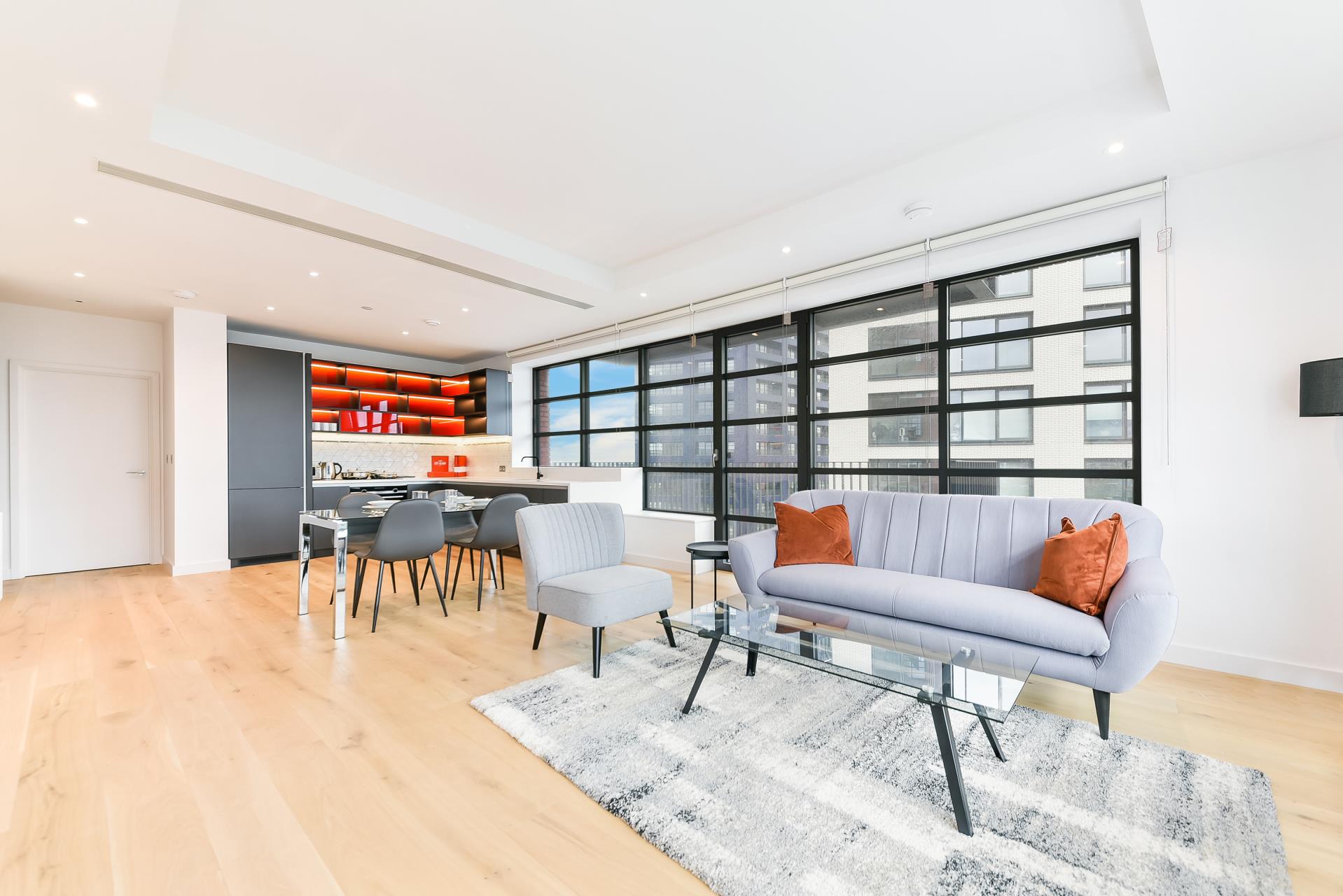 Defoe House 2543579 | JOHNS&CO