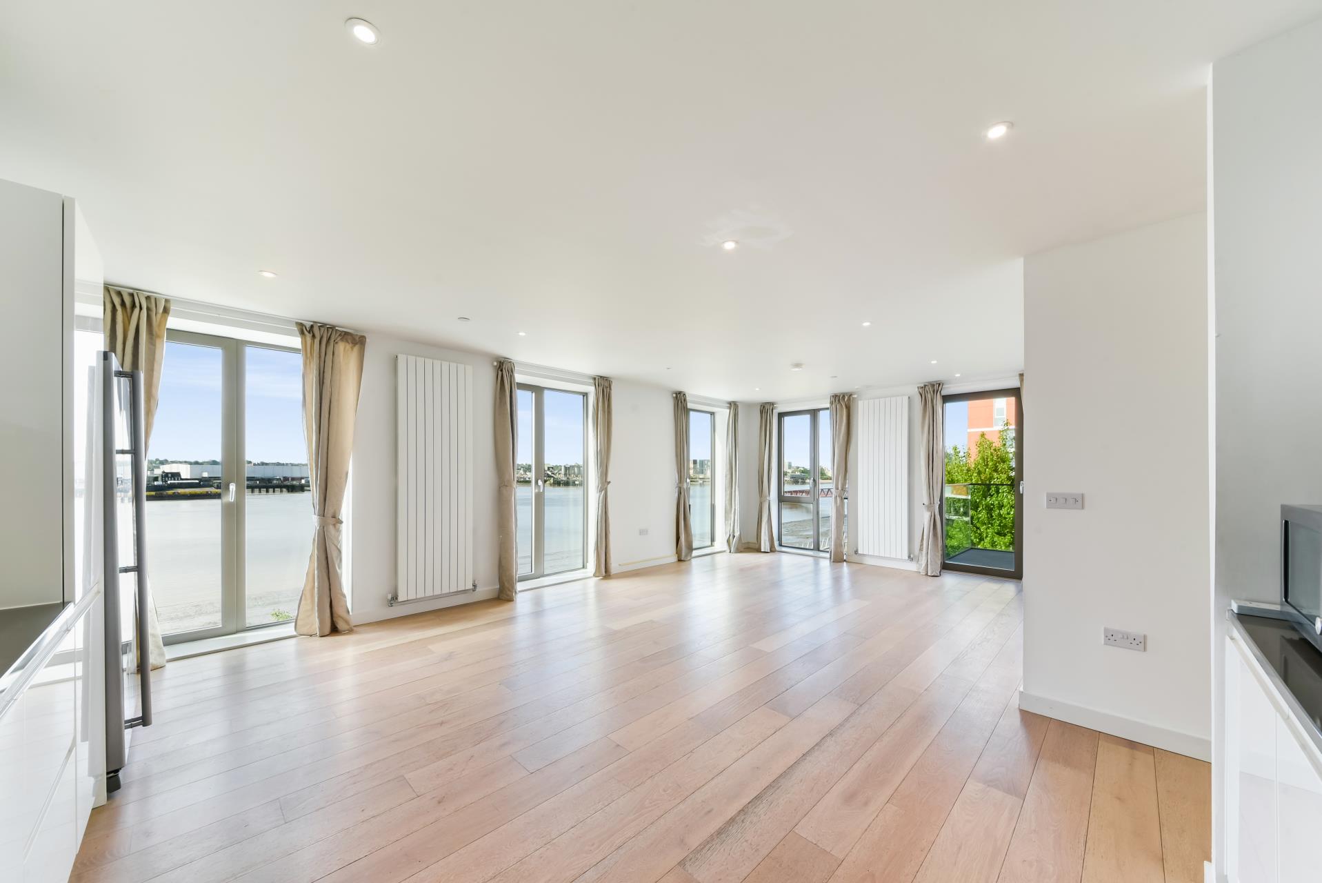 Kelson House 2632308 | JOHNS&CO