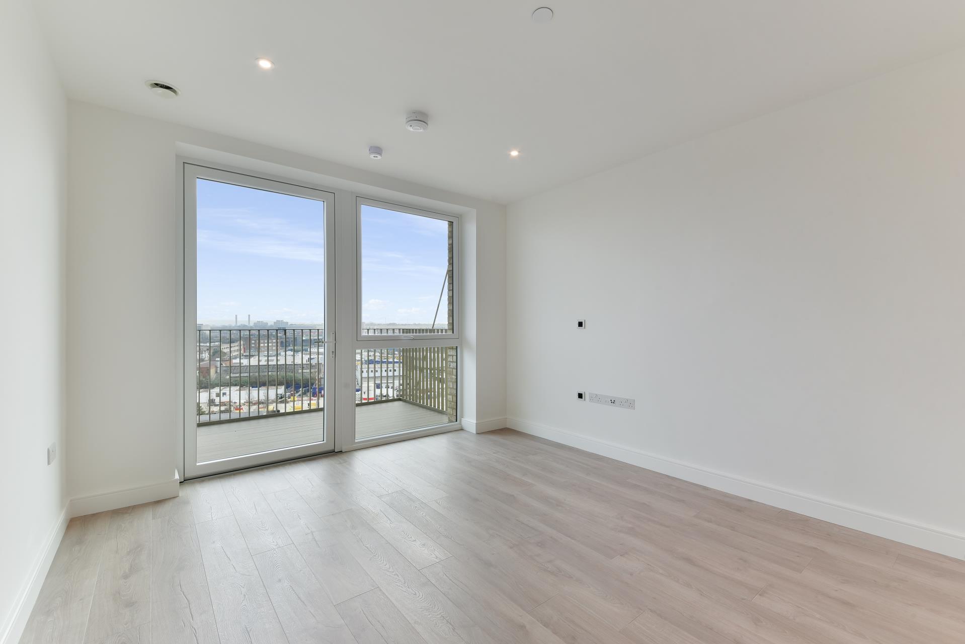 Lavey House 2657436 | JOHNS&CO