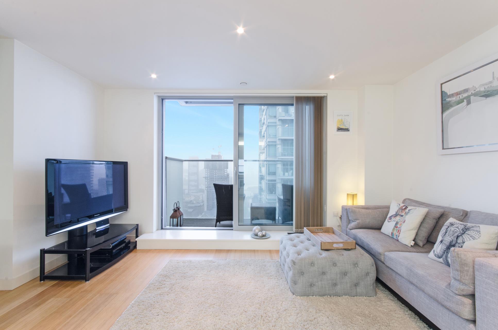 Pan Peninsula 2661558 | JOHNS&CO