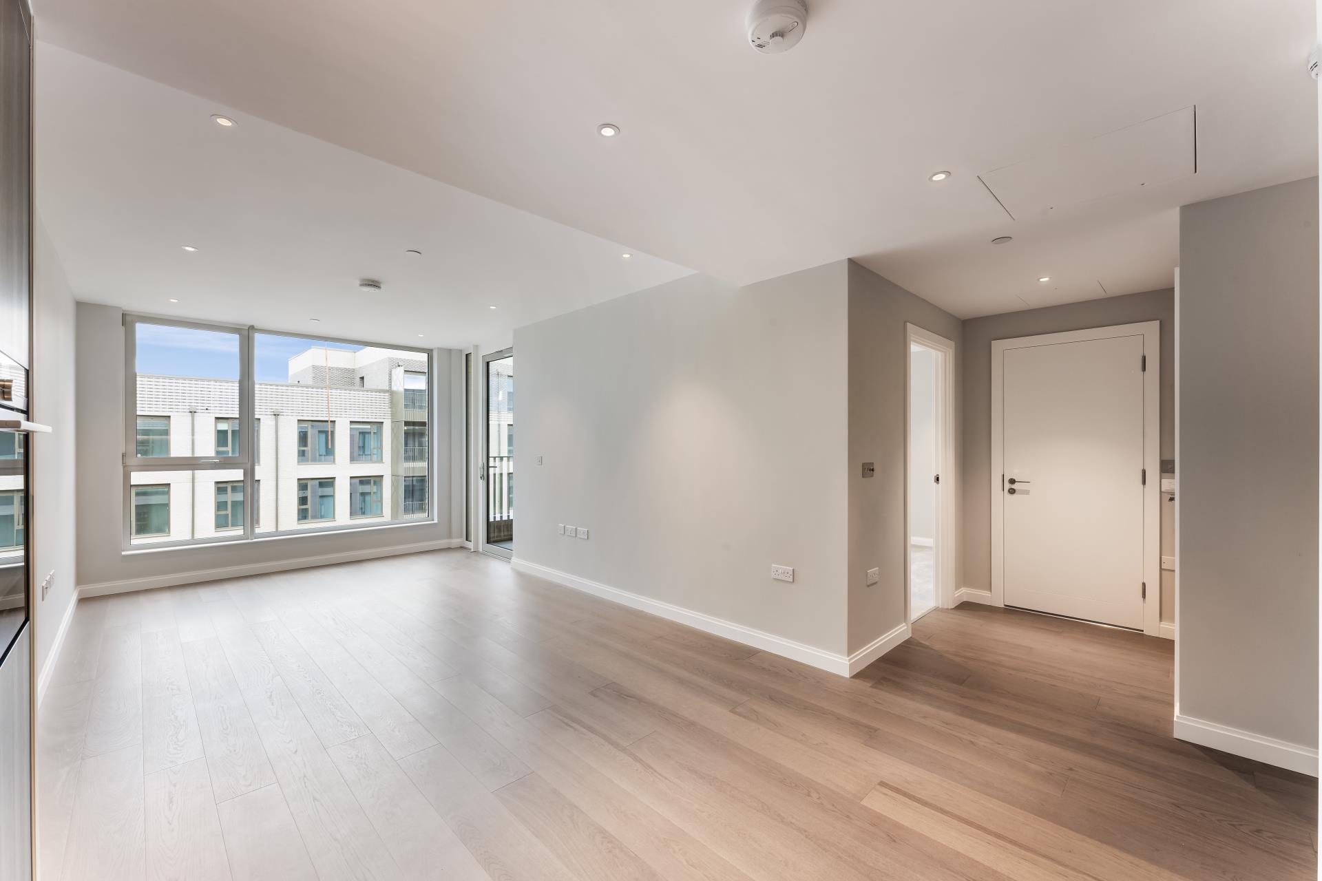 Phoenix Court 2662222 | JOHNS&CO