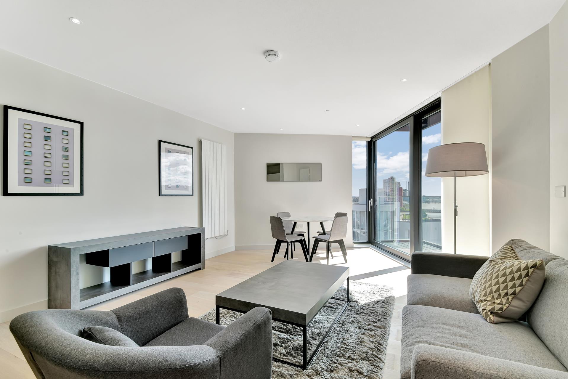 Summerston House 2382628 | JOHNS&CO
