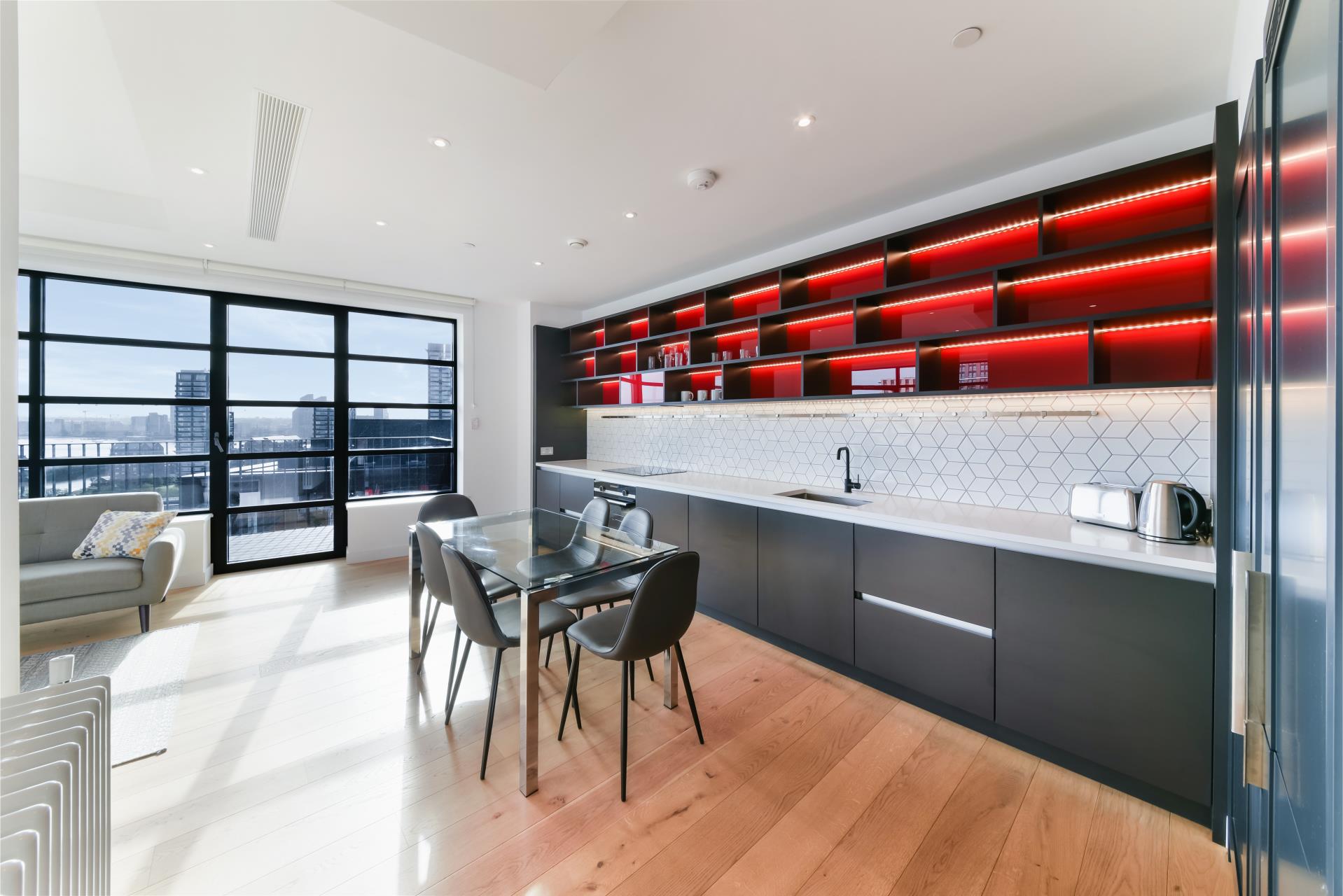 Defoe House 2569295 | JOHNS&CO