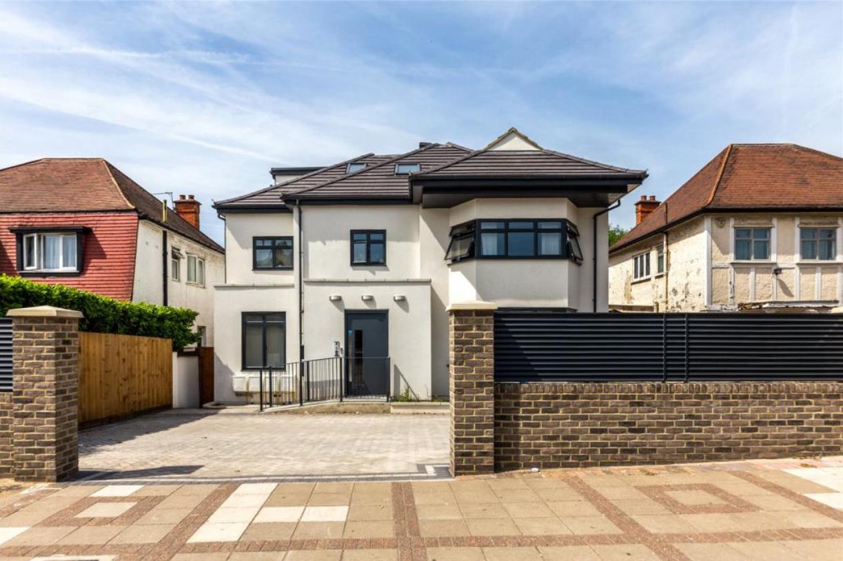 Hendon Way 2663675 | JOHNS&CO