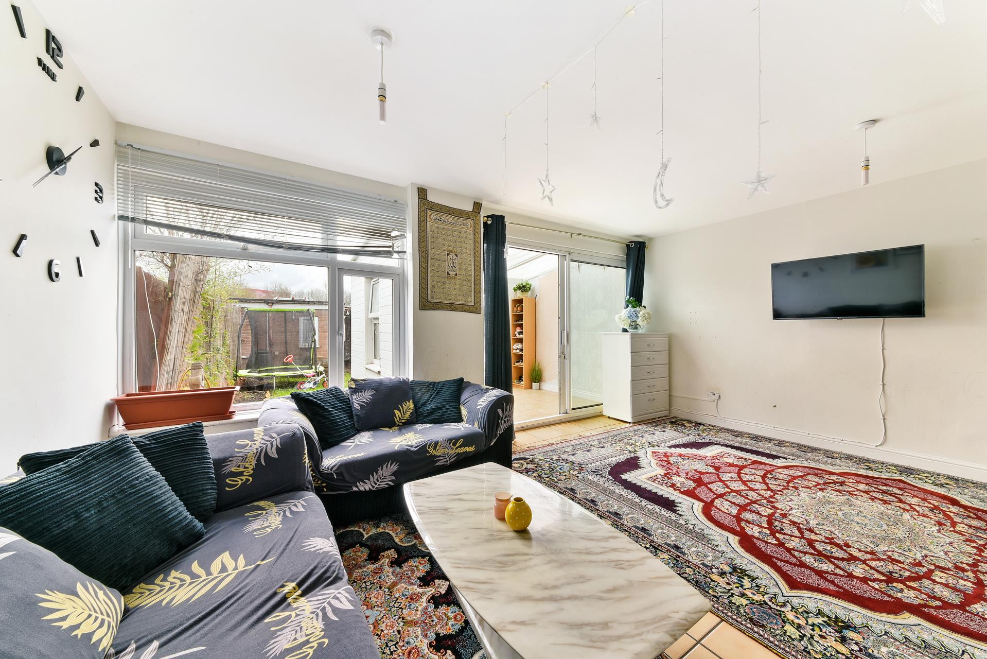 Boston Manor Road 2659284 | JOHNS&CO