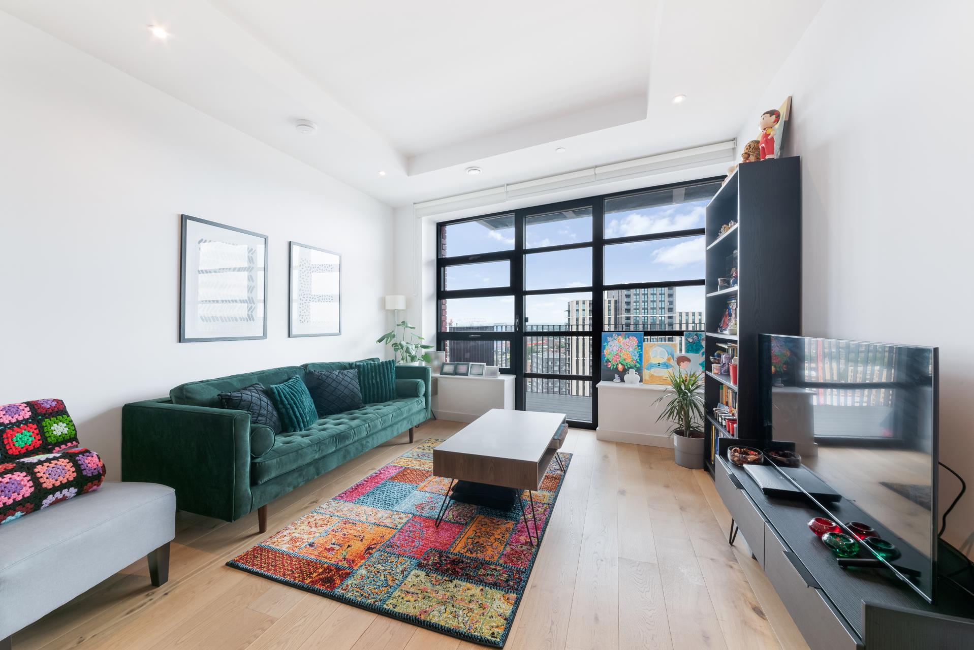 Defoe House 2547845 | JOHNS&CO